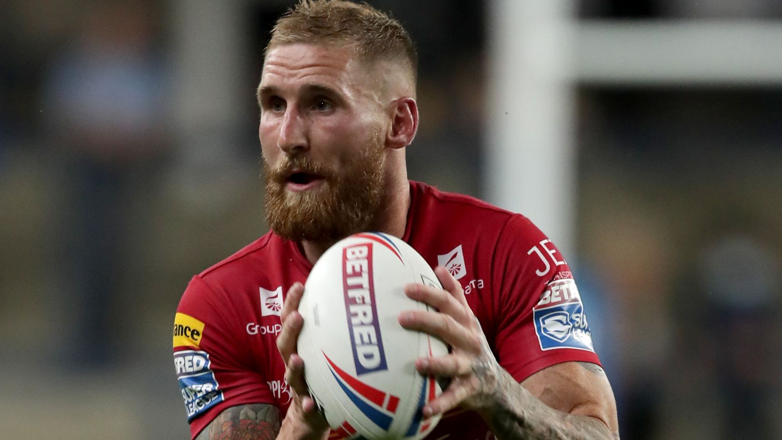 Sam Tomkins: Catalans Dragons full-back activates one-year extension ...