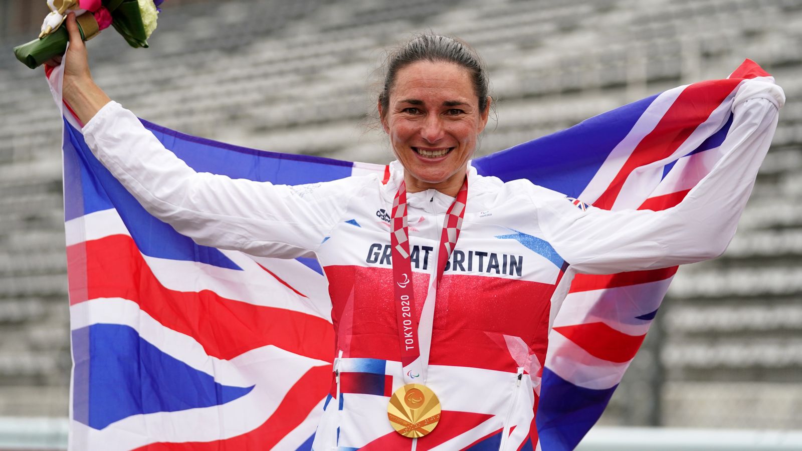 Tokyo Paralympics: Sarah Storey equals Mike Kenny's Great Britain gold ...