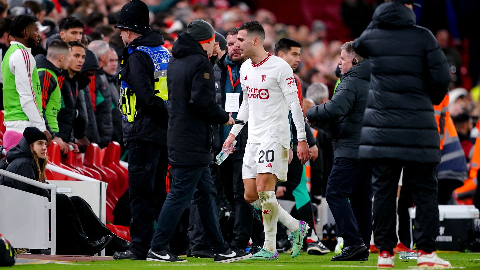 The rise of GoFundMe scammers: How bereaved families are suffering ...