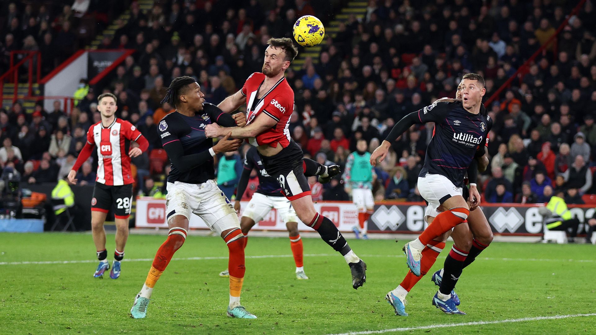 Luton stage late comeback to claim important victory at Sheffield United